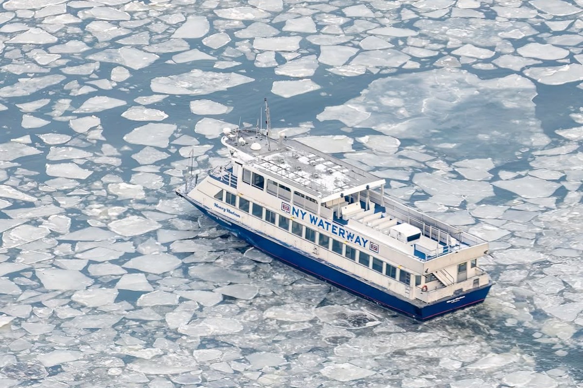 Hudson River Freezes Due To Frigid NYC Temperatures (2025)
