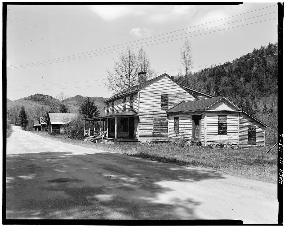 Tahawus, NY – An Eerily Beautiful Ghost Town Frozen In Time