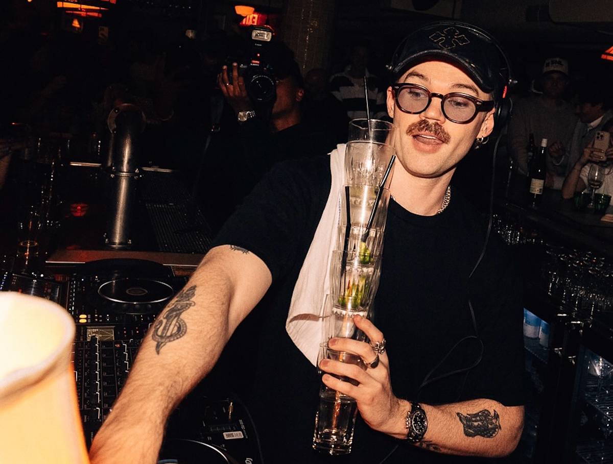 [WATCH] Dom Dolla Plays Surprise Pop-Up Set at Old Mates Pub NYC