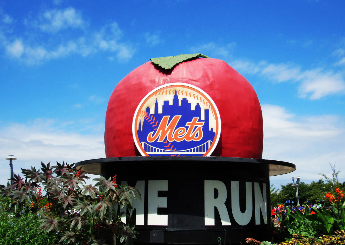 Best NYC Bars For Mets Games Only True New Yorkers Know