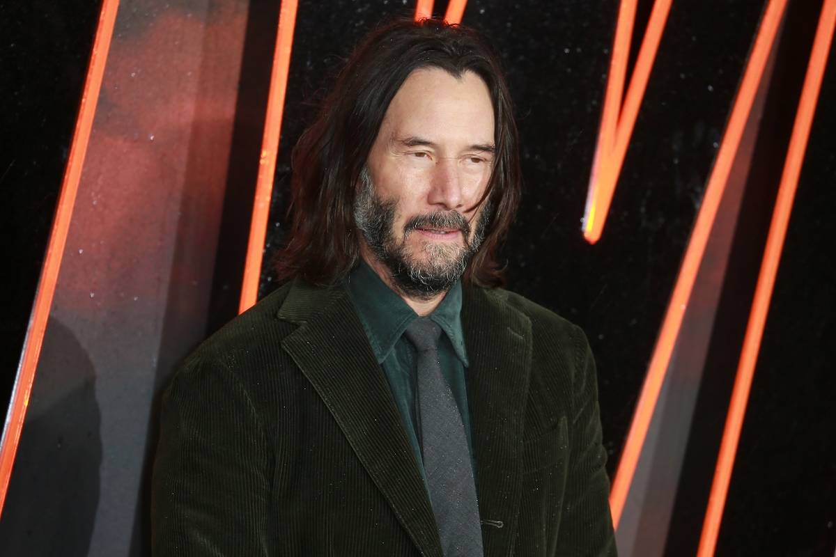 'Waiting For Godot' Is Keanu Reeves' Broadway Debut