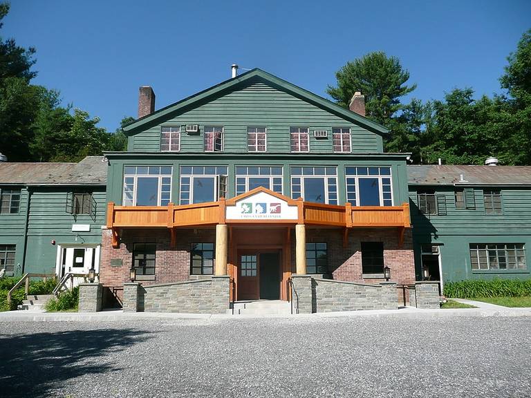 This 6-Story Treehouse Over A Waterfall Is A Few Hours From NYC