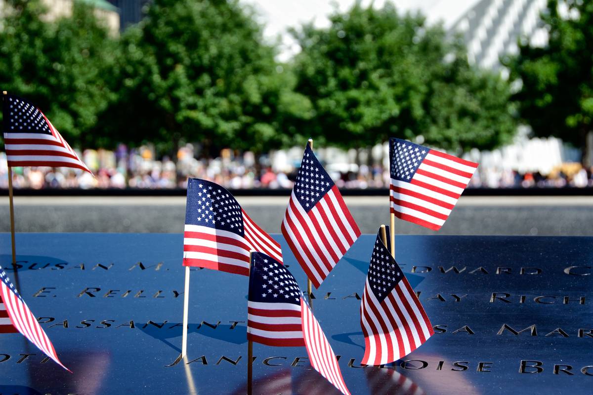 Fin de semana del Memorial Day 2025: Lo que está abierto y cerrado en ...