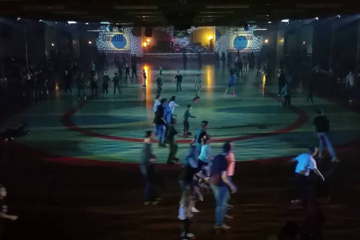 Guptill's Arena: The Largest Indoor Roller-Skating Rink Is In NY