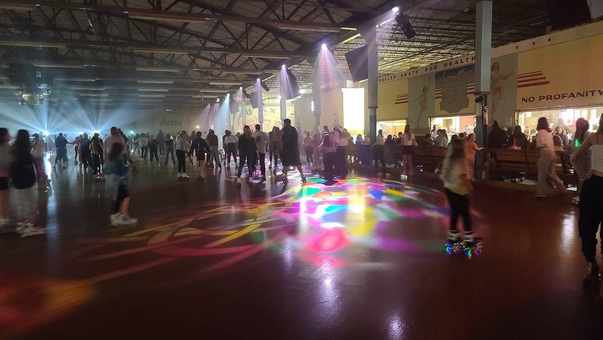 Guptill's Arena: The Largest Indoor Roller-Skating Rink Is In NY