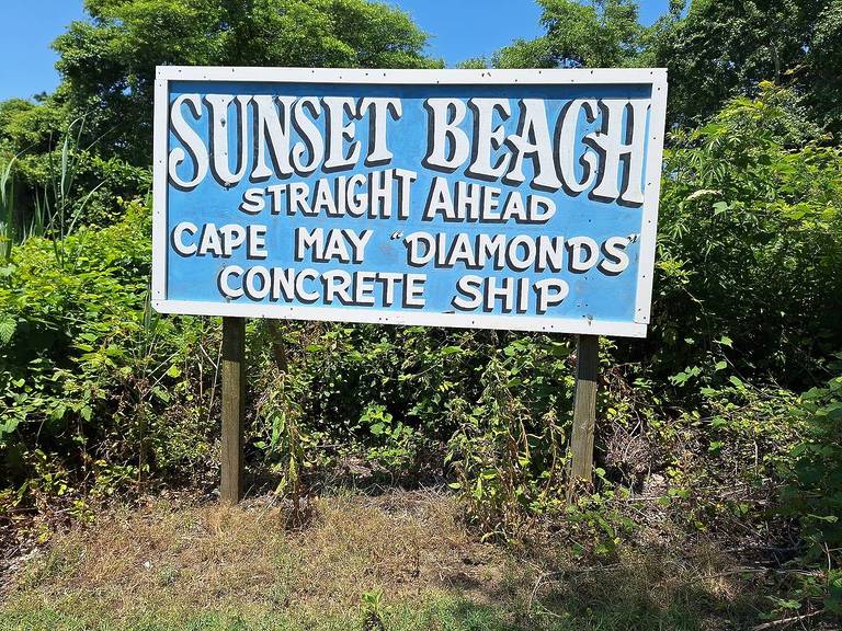 The Beach With The Best Sunsets In The Country Is Near NYC–& Its Sand ...