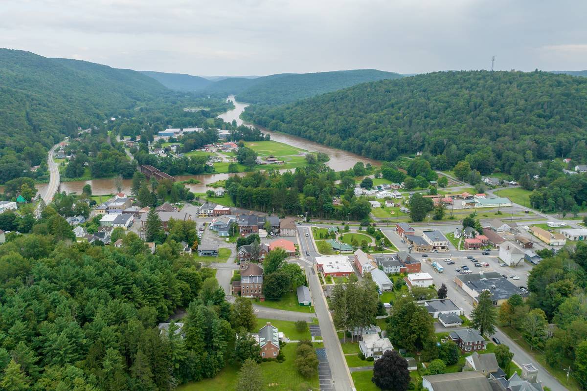This Hidden Riverfront Town in the Catskills Is One of NY’s Best Kept ...