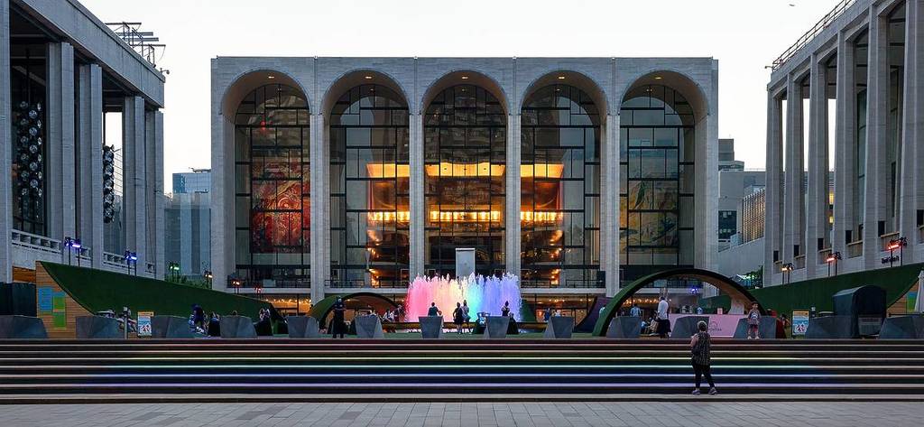 Classical music concerts NYC: venues, orchestras, performances