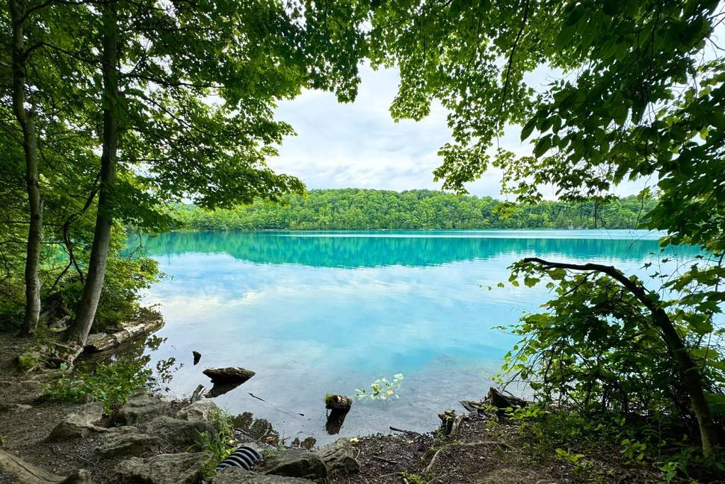 This Crystal Clear Lake Is Referred To As The 'Caribbean Of New York ...