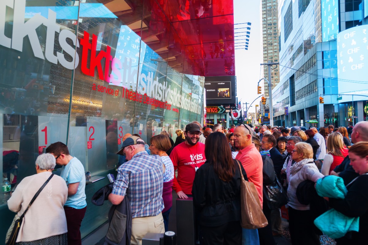 “You Do WHAT For Money?” — 7 NYC Side Hustles That Are Totally Real ...