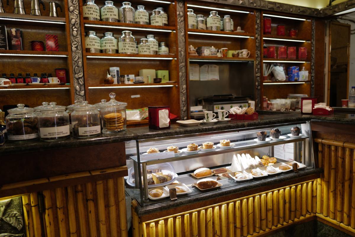 One Of Tuscany’s Most Cherished Cafés With 40 Years Of History Makes ...