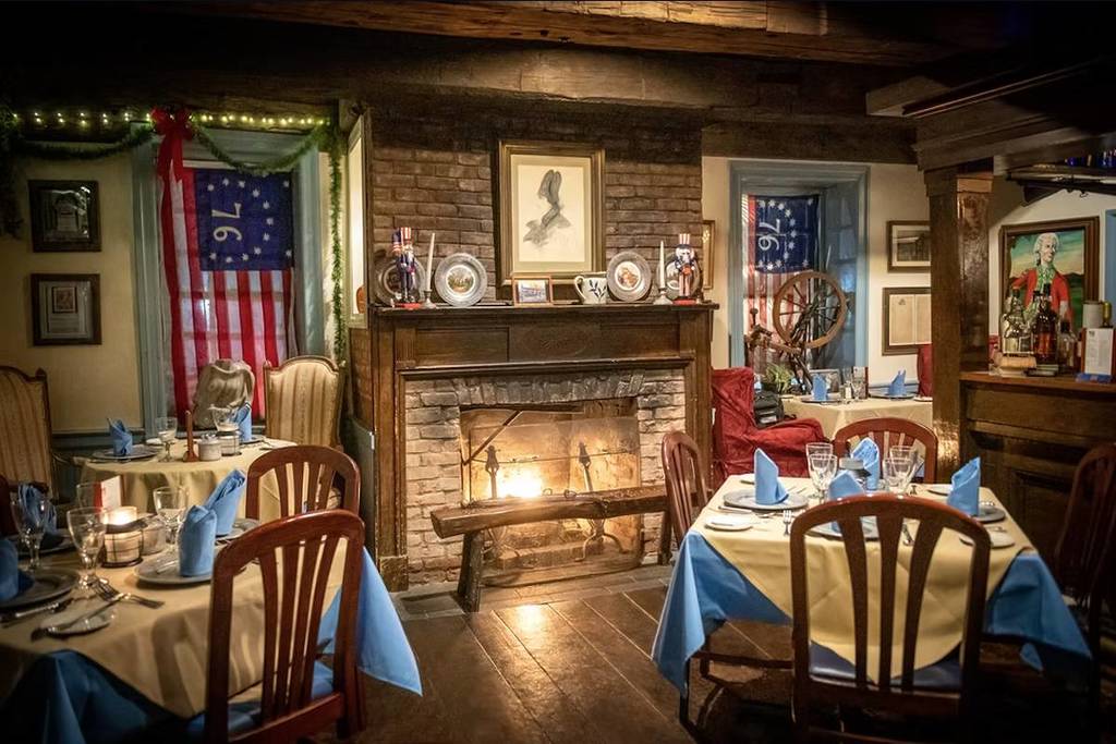 America’s Oldest Restaurant Is a 350-Year-Old Tavern Just 40 Minutes ...