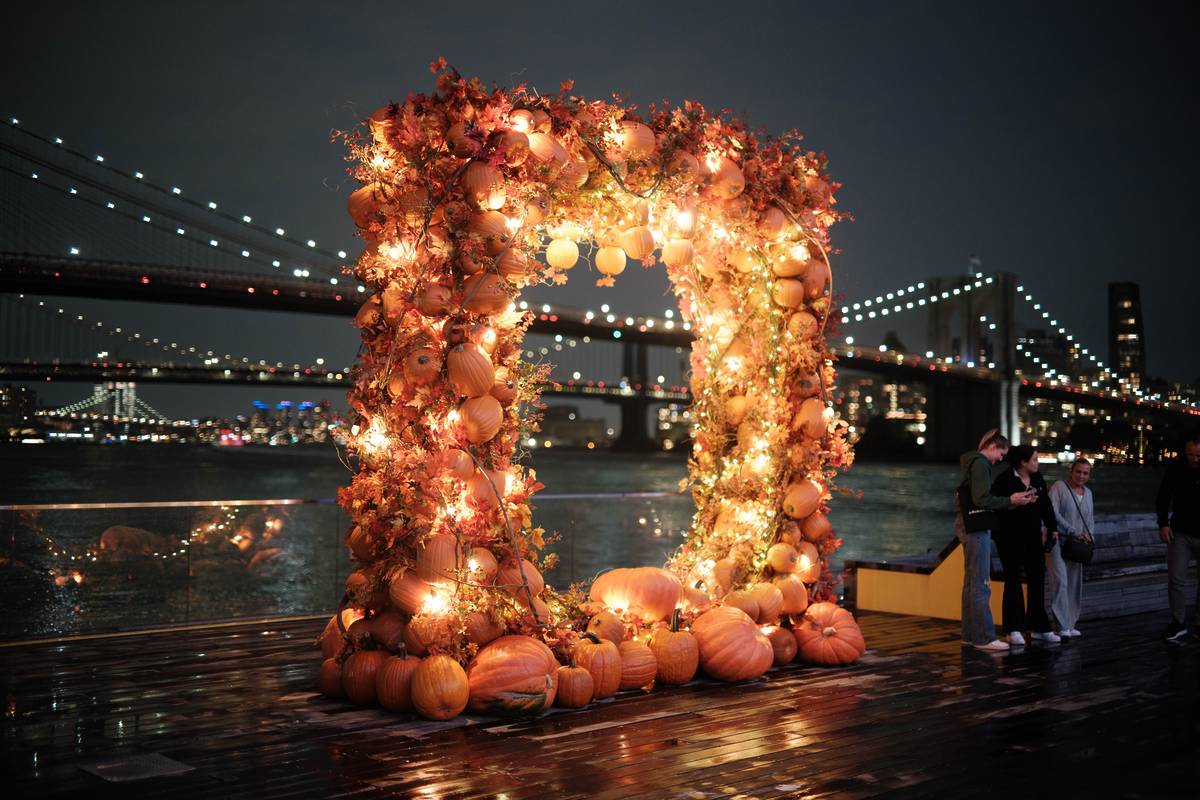 The Seaport's Pumpkin Arch Is Returning To Its Iconic Waterfront ...