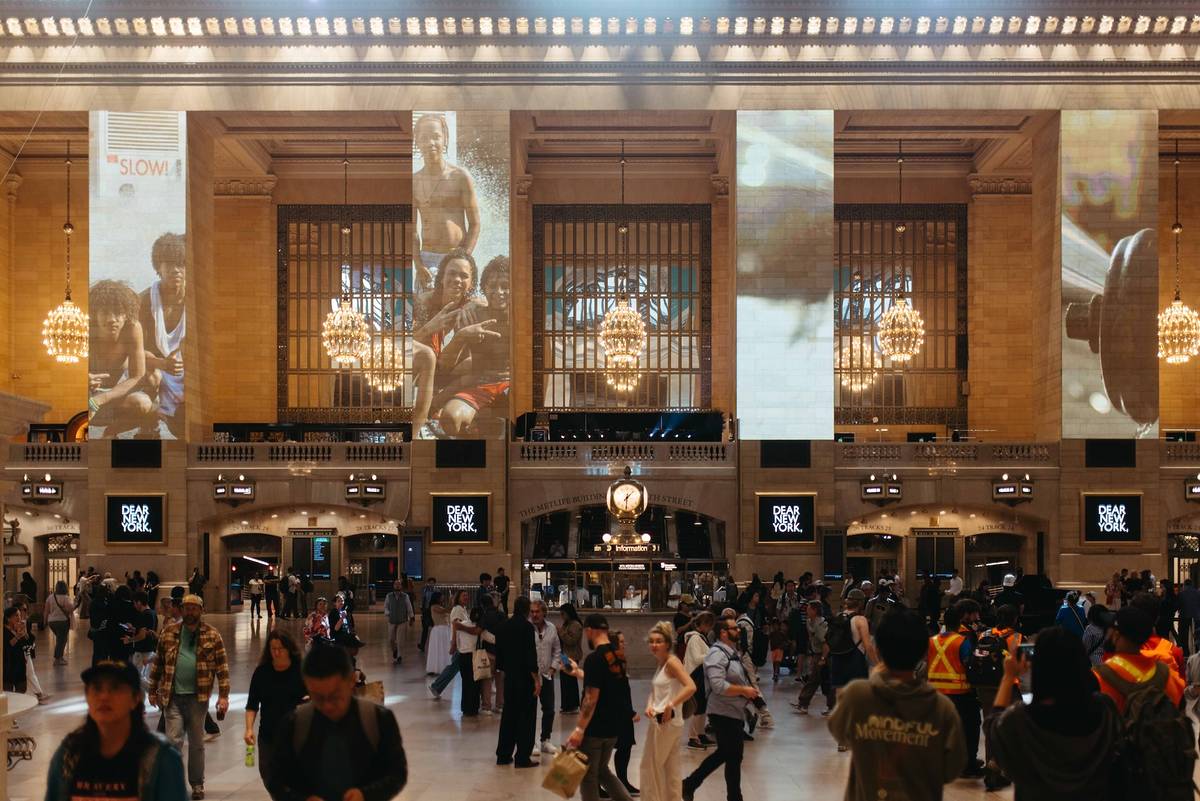 You Only Have Two Days Left To See Grand Central's Incredible "Dear New ...