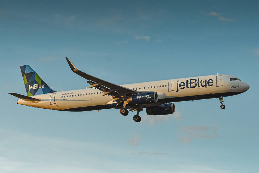 JetBlue propose des vols aller-retour 100 % gratuits, mais il y a un ...