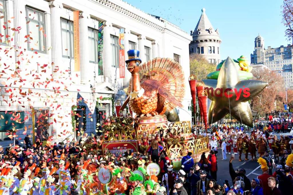 The Upside Down Is Invading Manhattan: Inside The Eerie 'Stranger ...