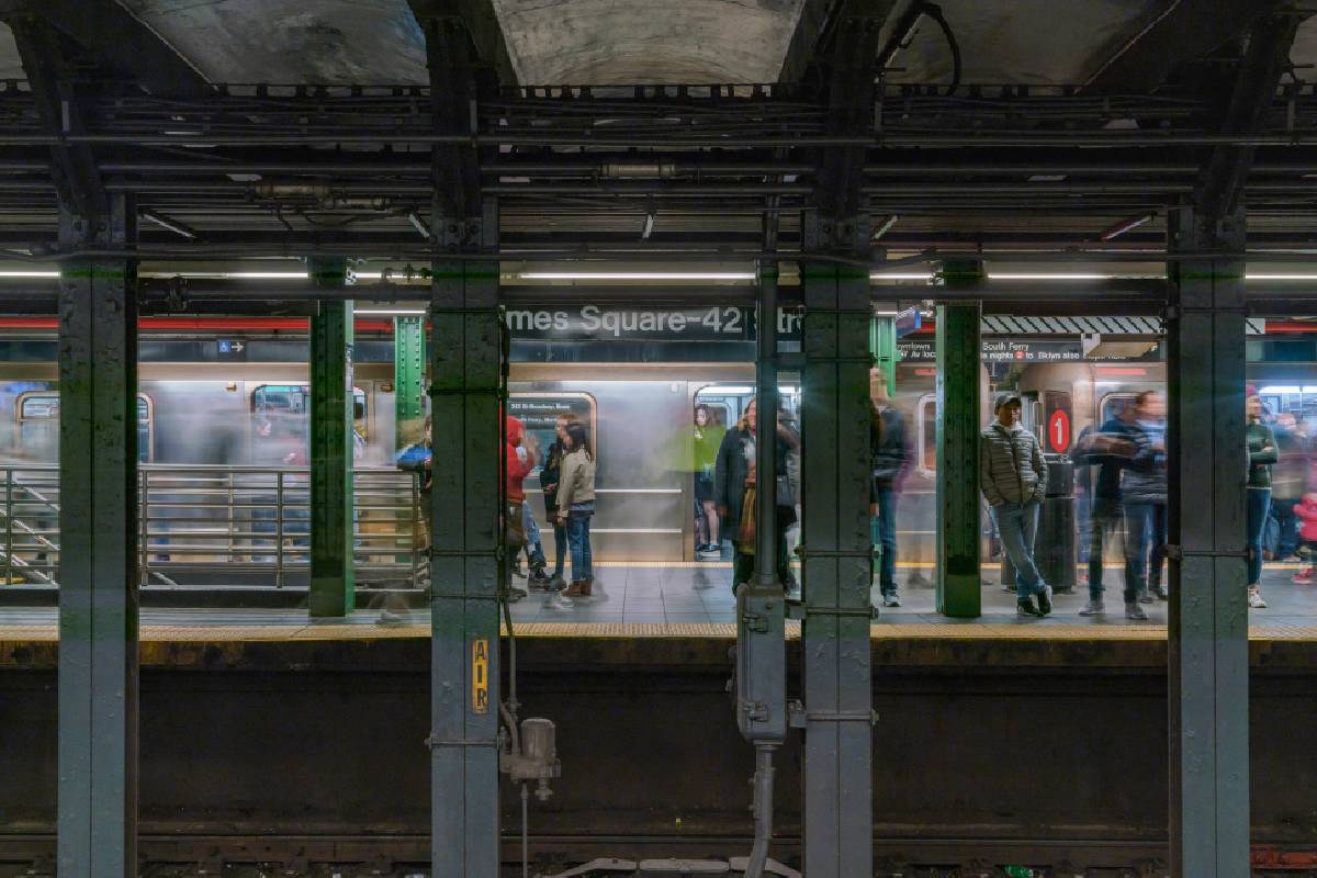 The MTA Is Now Testing AI-Powered Cameras Across 472 Subway Stations To ...