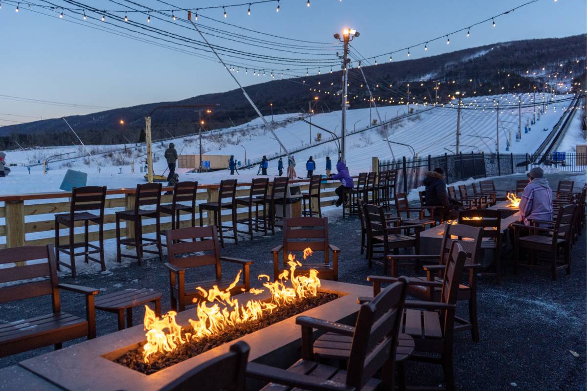 The Country’s Largest Snow Tubing Resort Is Just 2 Hours From NYC ...