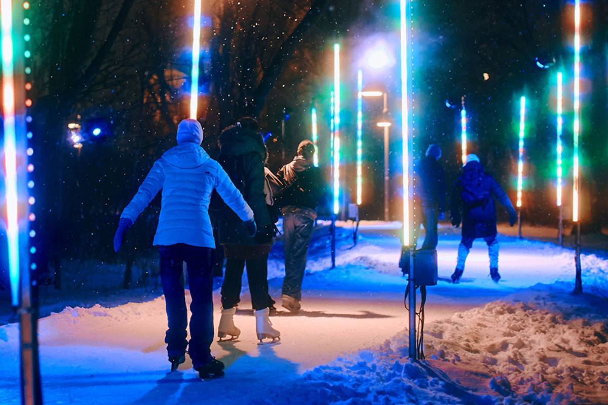 This Free, 1,500-Foot Ice Skating Trail Is Just A Quick Flight From NYC ...