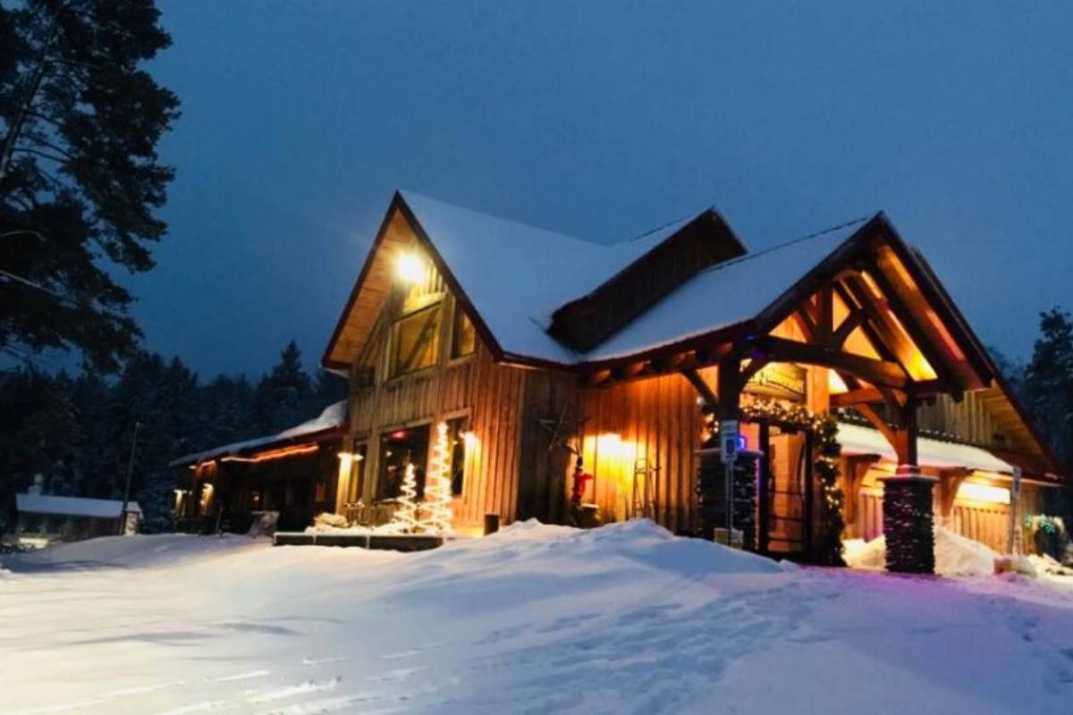 New York’s Snowiest Town Is Located A Scenic Road Trip From NYC — With ...