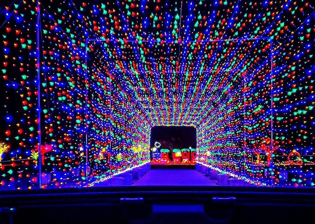 Long Island’s Massive Drive-Through Holiday Lights Show Is Back — Just ...