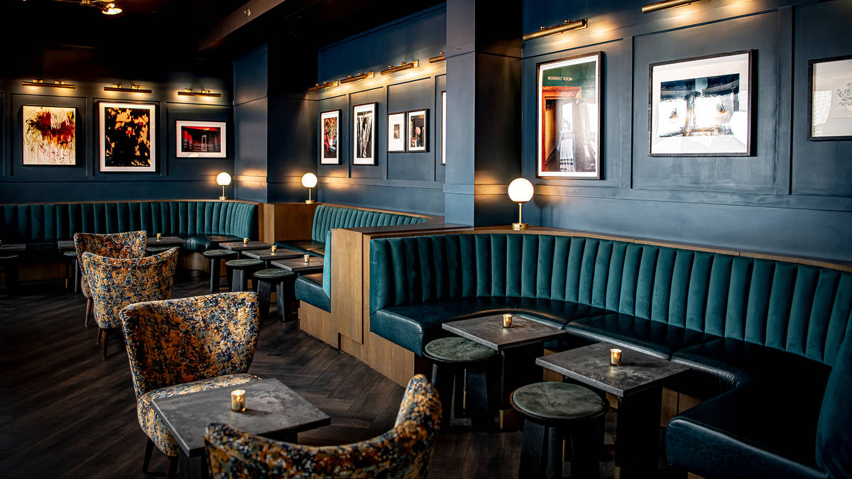 Ce superbe rooftop de Soho sert des Spritz à 10 $ pour les membres de ...