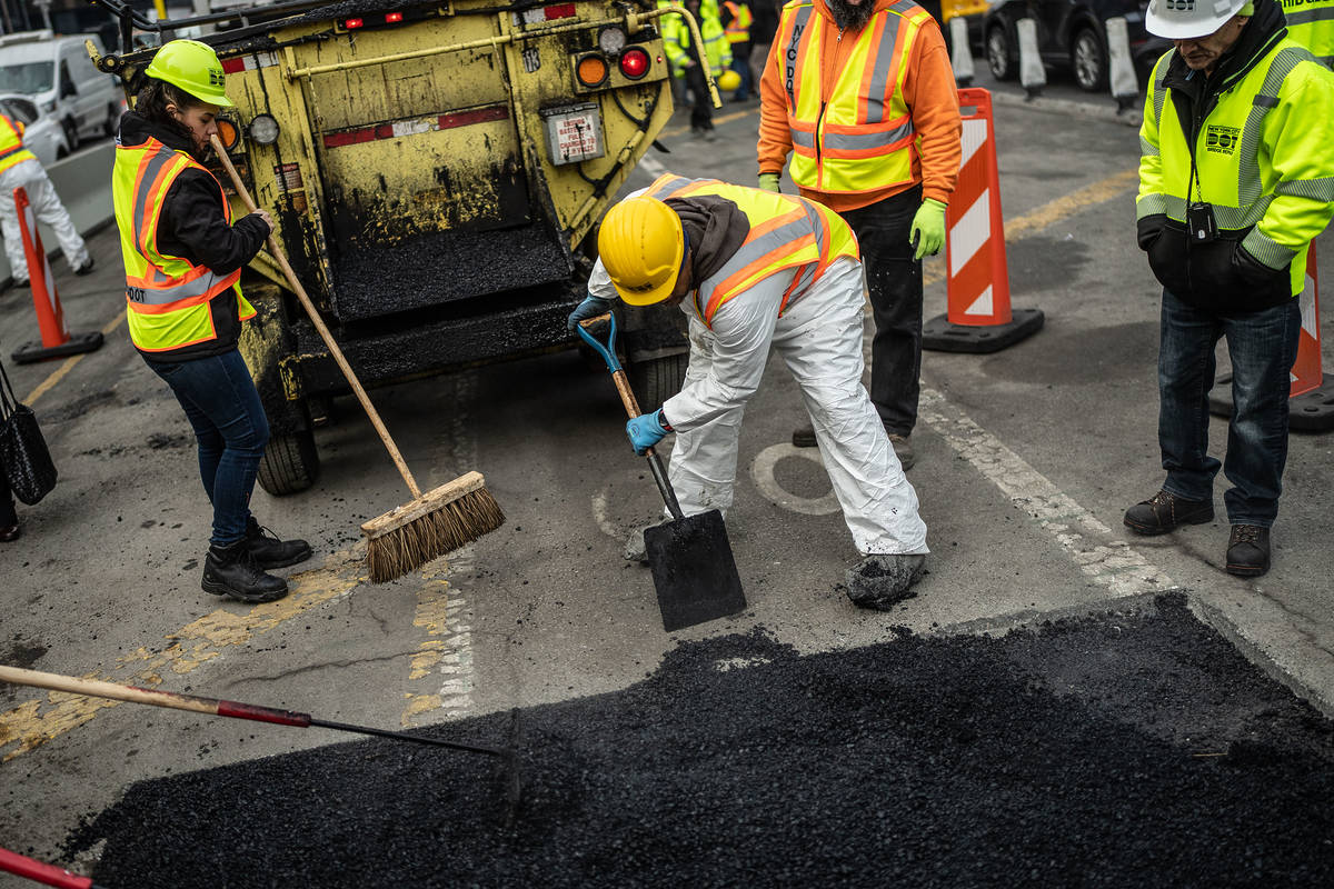 The Notorious 43-Inch-Wide Williamsburg Bridge Bike Lane Bump Has ...