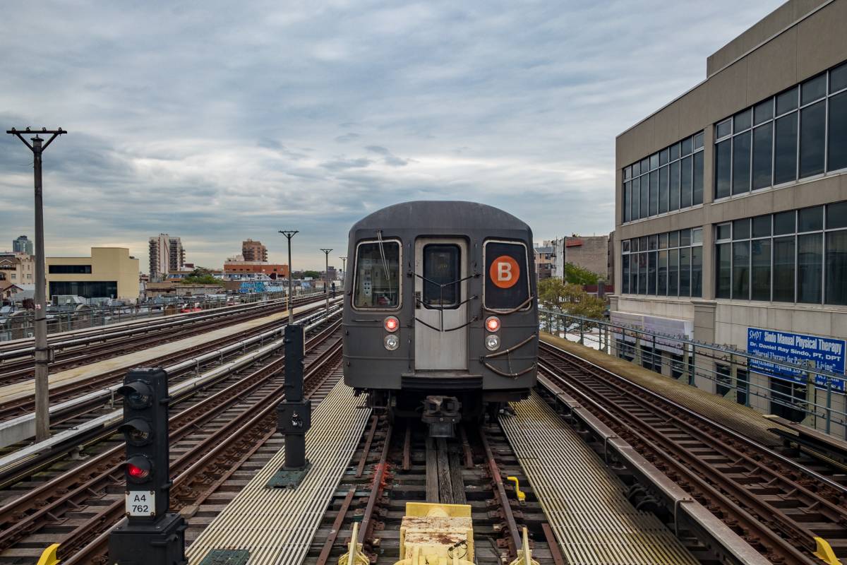 NYC's Most Reliable Subway Lines Have Been Revealed — And The Results ...