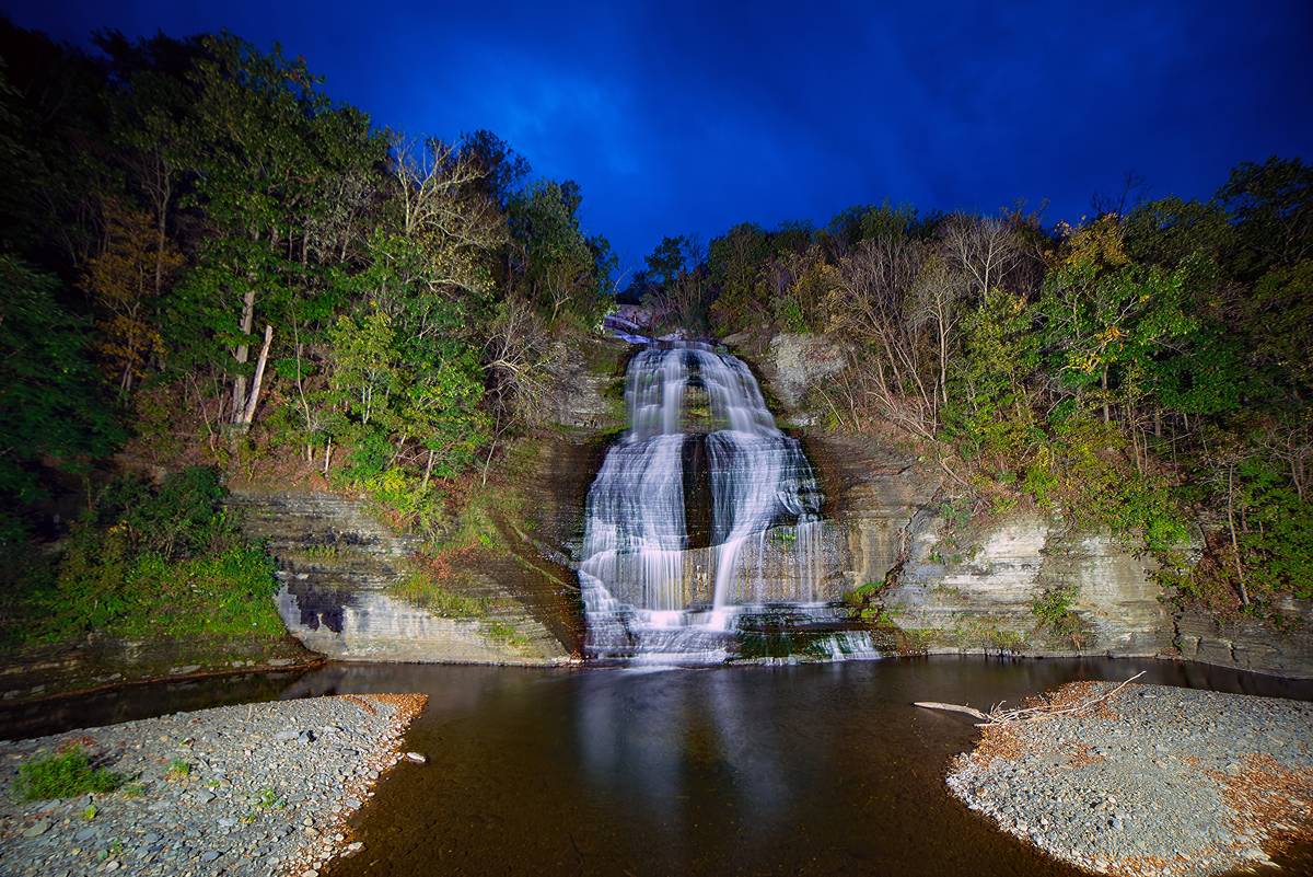 This Tiny NY Village Sits In The 'Valley of Tumbling Waters' — With A ...