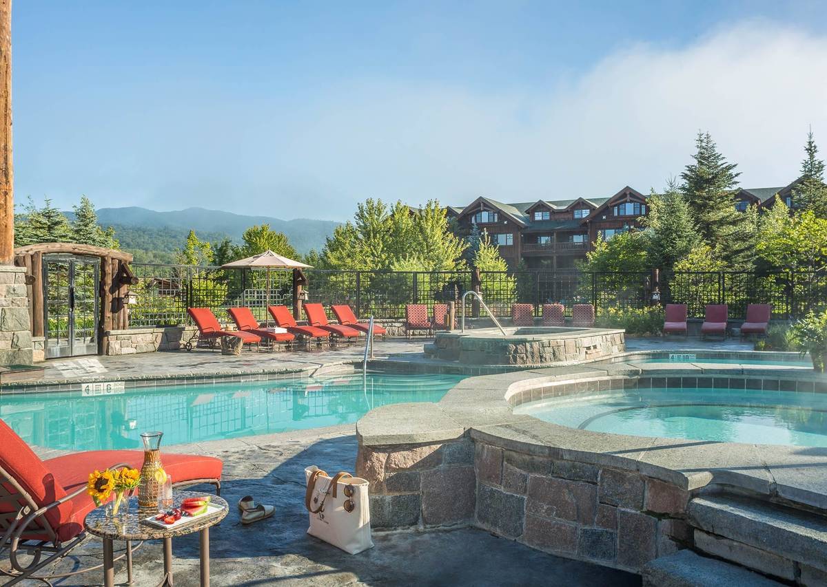 This Luxe Hidden Retreat In Upstate NY Feels Like Living In A Real-Life ...