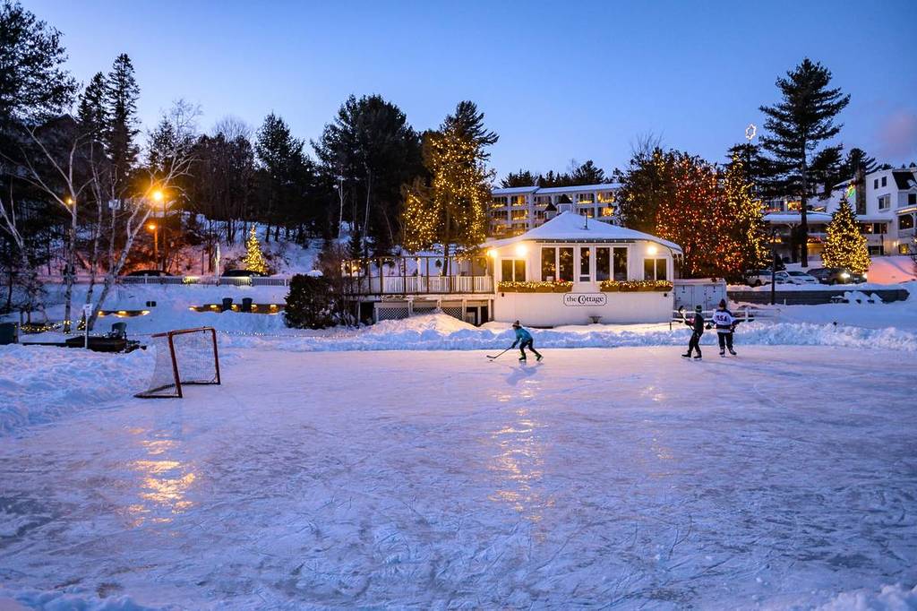 The Largest Natural Ice Skating Track In New York Is FREE And Tucked ...
