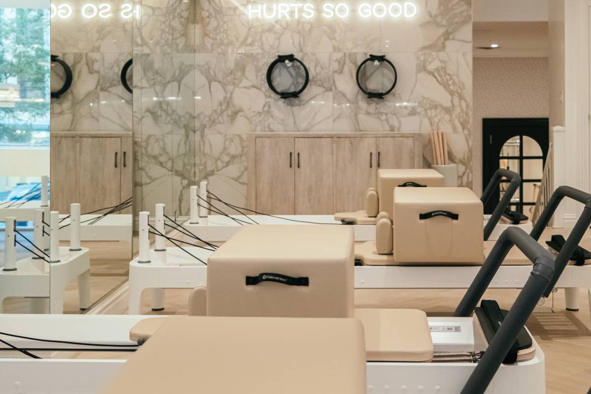 Le plus grand studio de Pilates du pays ouvre ses portes dans une ...