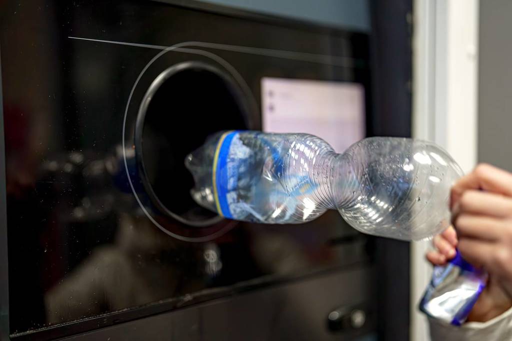 NYC Bottle Returns Could Soon Be Worth 10 Cents As 'Bigger, Better ...