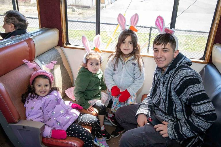 A Scenic ‘Easter Bunny Express’ Train Ride Is Whisking New Yorkers To A ...