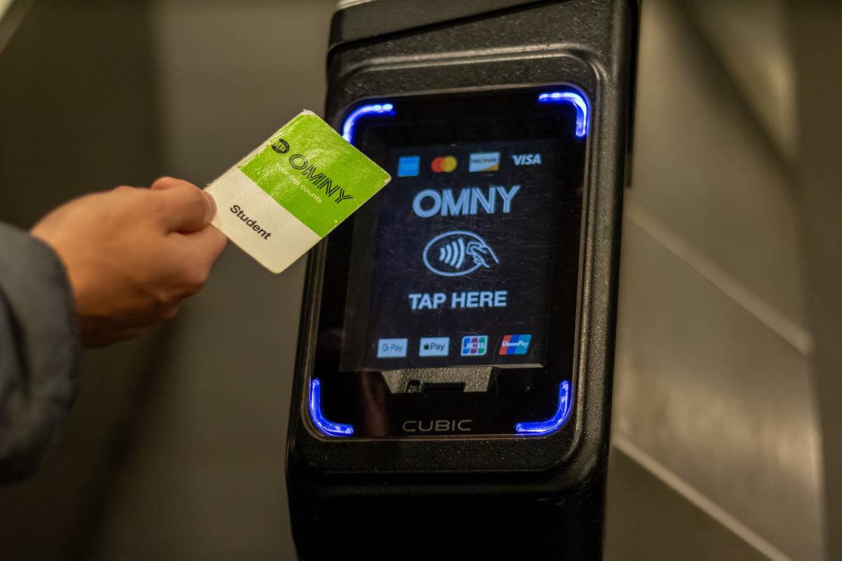 All NYC Students Could Get Free 'Unlimited & Universal' OMNY Cards