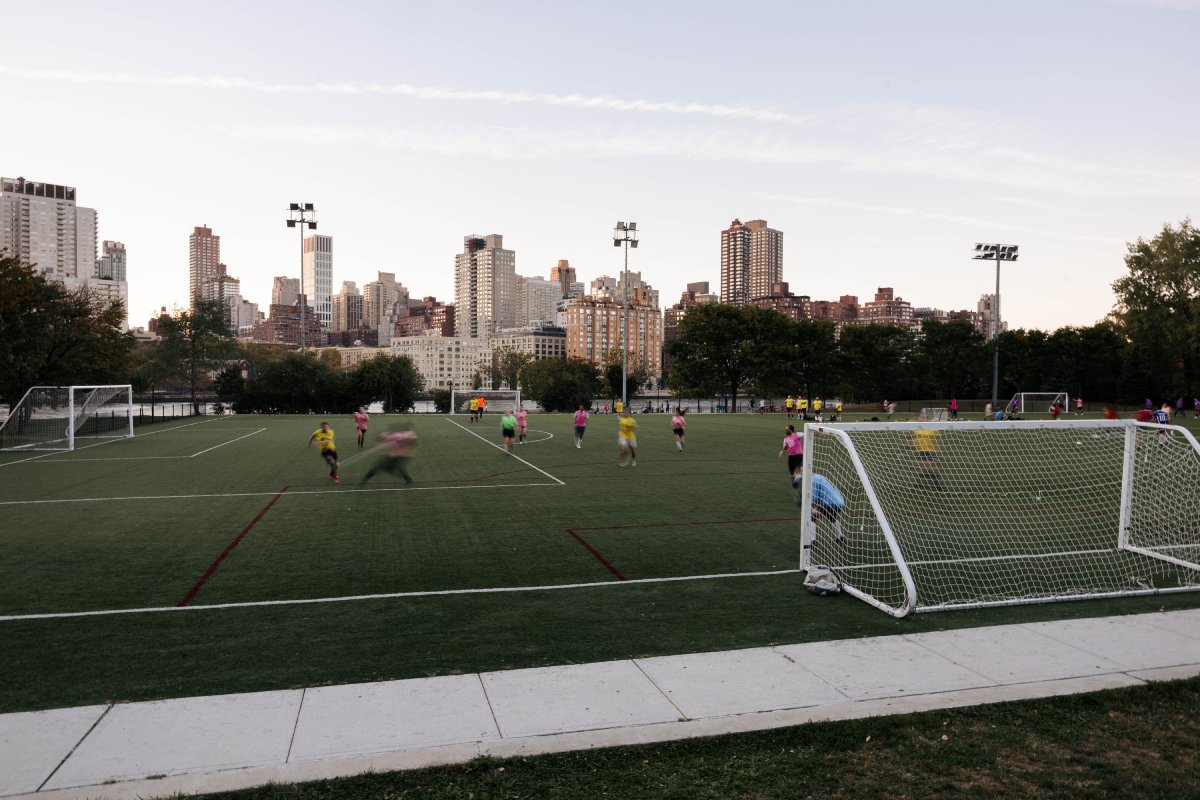 This Adult Soccer League In NYC Is The Biggest In The U.S. — All About ...