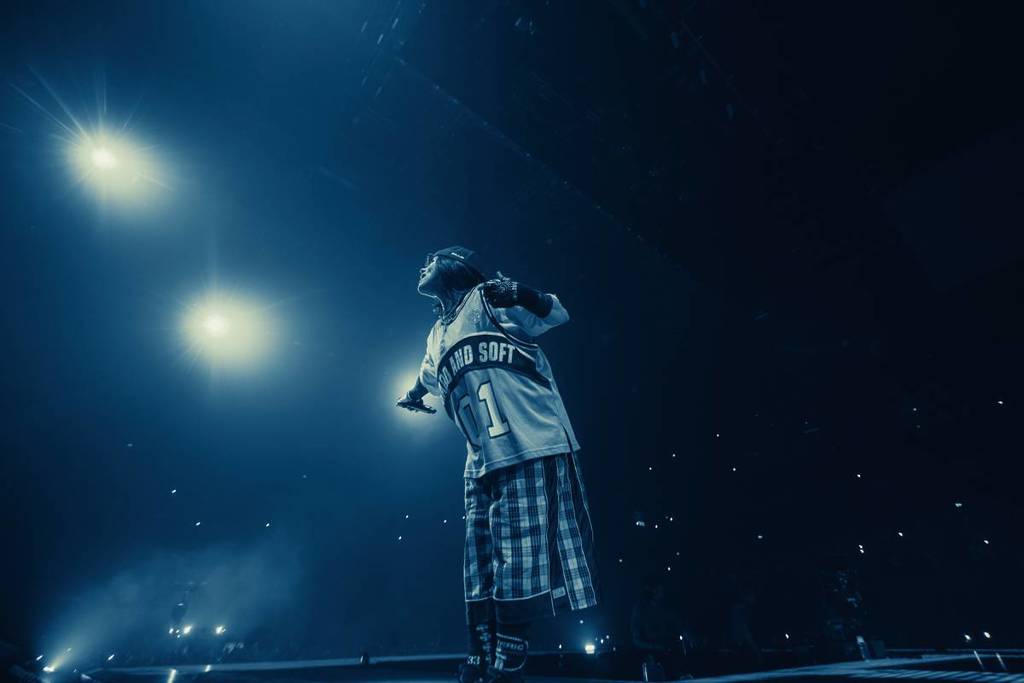 Billie Eilish vai trazer uma pop-up de apenas um fim de semana para ...