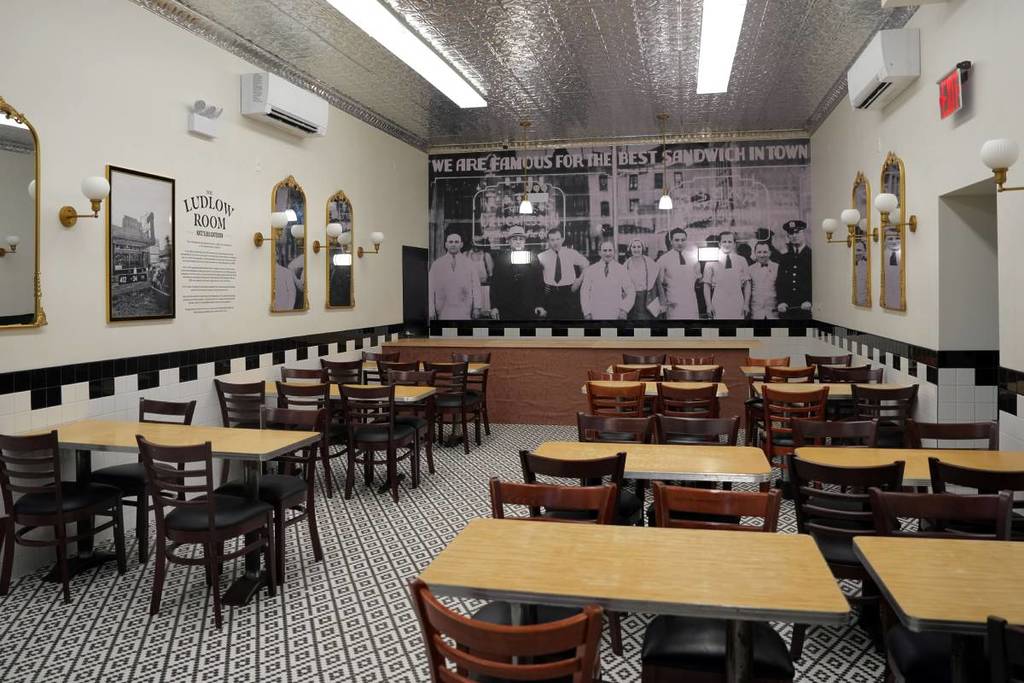 After nearly 80 years, Katz’s Deli reopens its 'secret' dining room ...