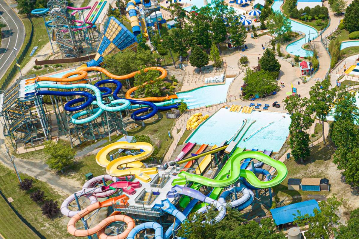 A apenas 1 hora e meia de Nova York, esse parque aquático “paraíso ...