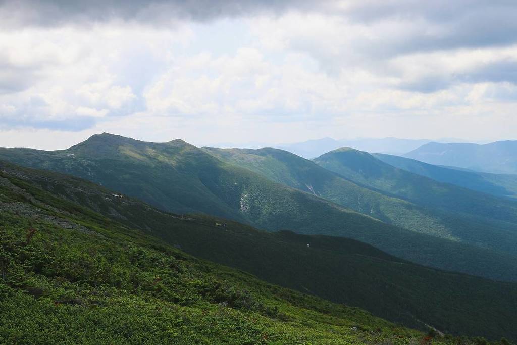 The highest peak in the Northeast is just hours from NYC — & NatGeo ...