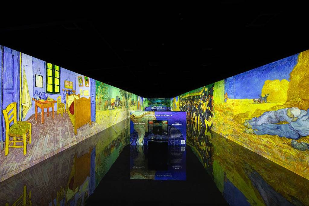 Paris' legendary Musée d'Orsay has transformed NYC's Chelsea Piers into ...