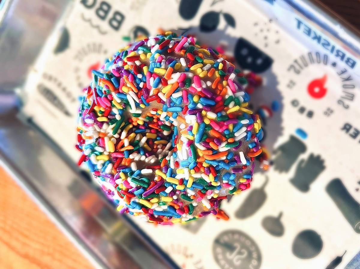 6 Delightful Donut Hotspots In Orlando That Are A Hole In One