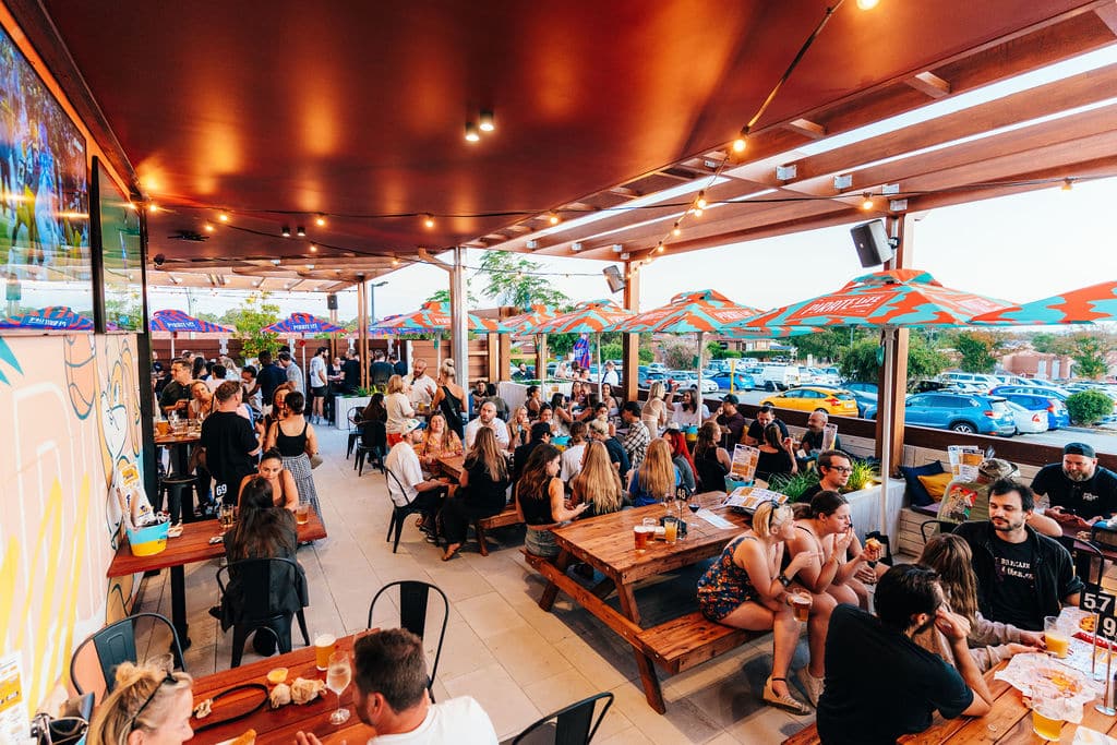 Sports Bar, Varsity Innaloo Now Open For Burger And Beer Lovers