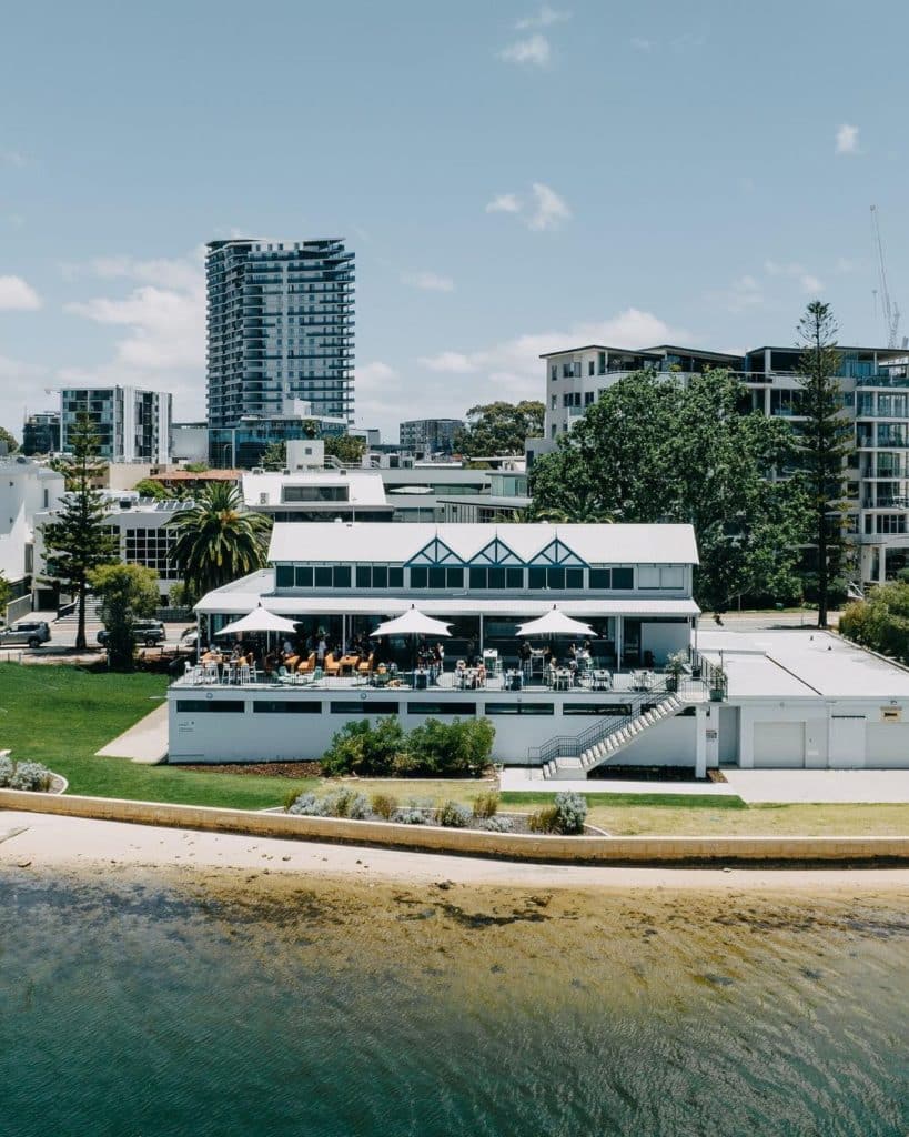 26 Hotels, Bars And Pubs In Perth Open On Labour Day 2023