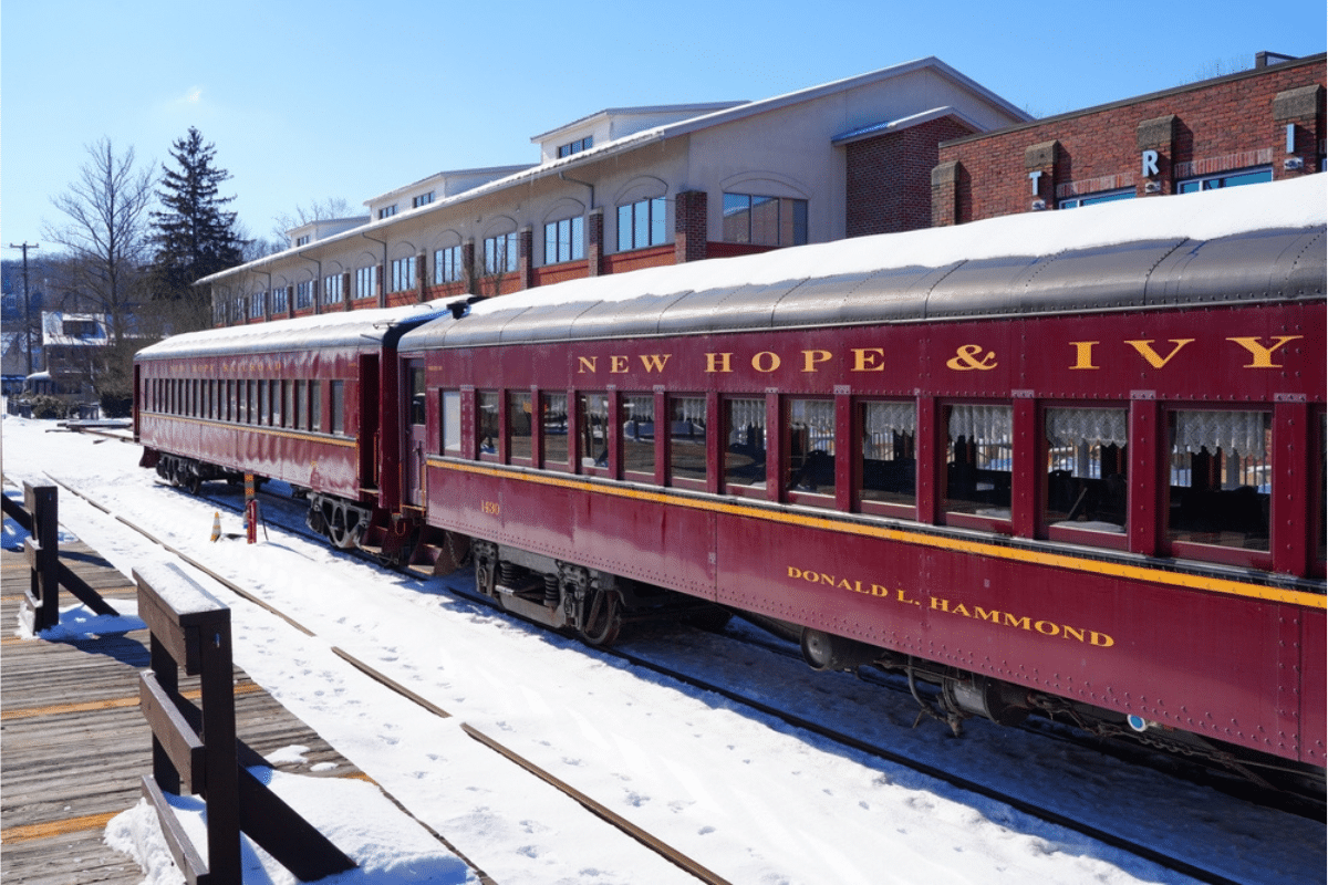 This Train Ride Near Philly Will Whisk You To The North Pole