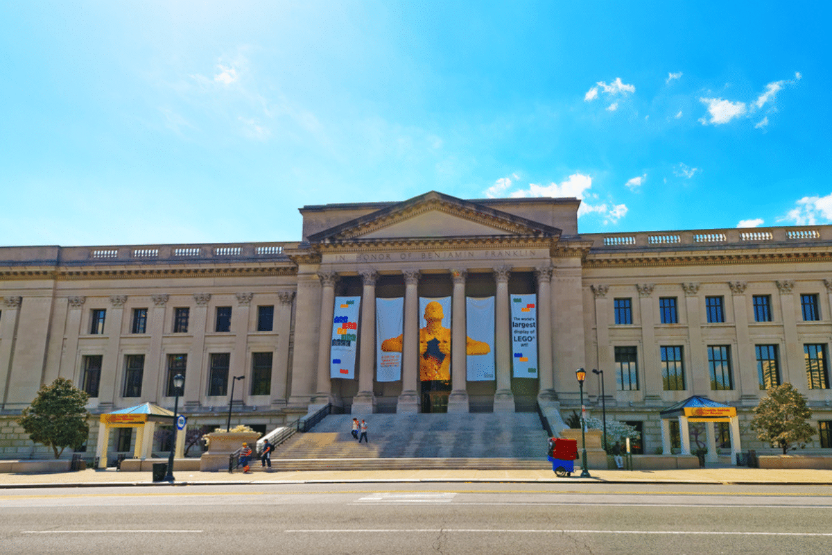 8 Captivating Must See Exhibits To Check Out Right Now In Philly ...