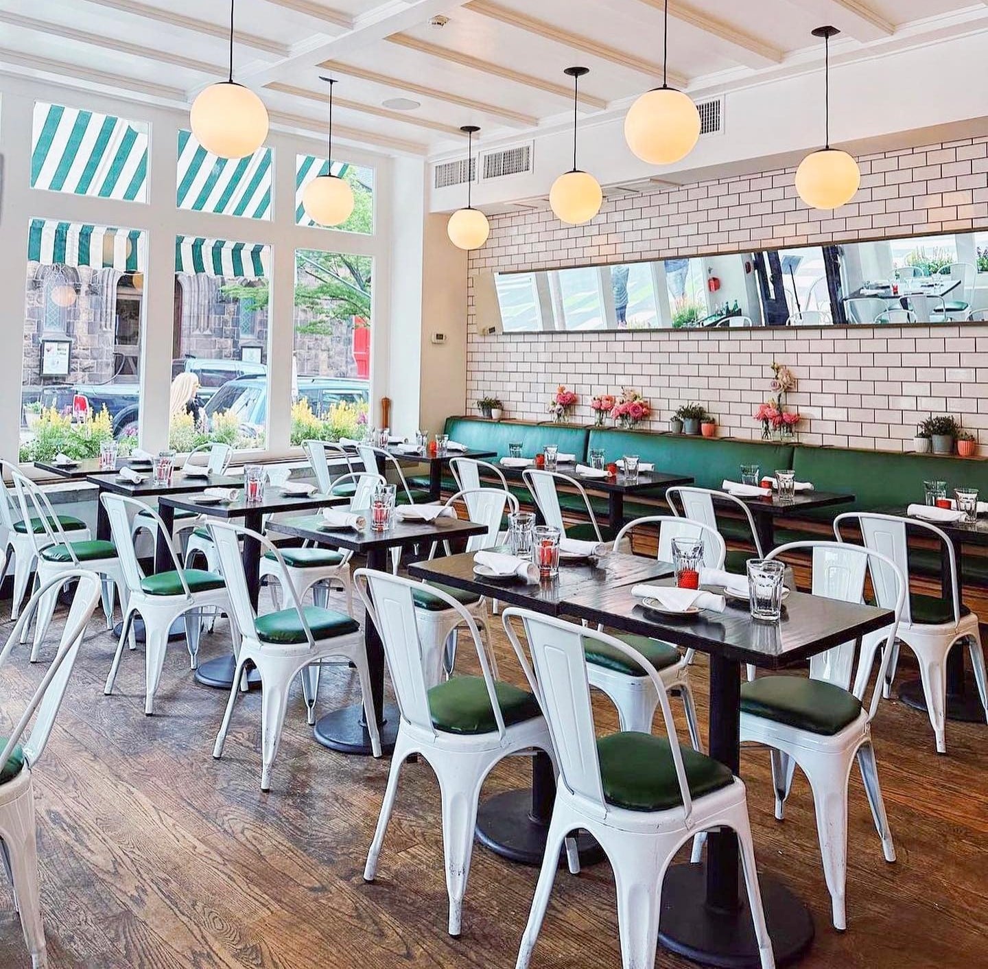 10 Italian Restaurants In Philly That'll Transport You To Rome