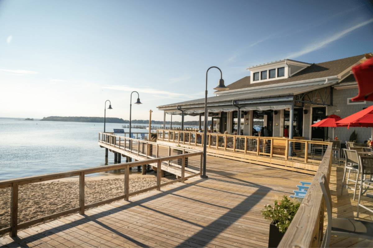 10 Charming Beach Towns Near Philly To Visit This Summer