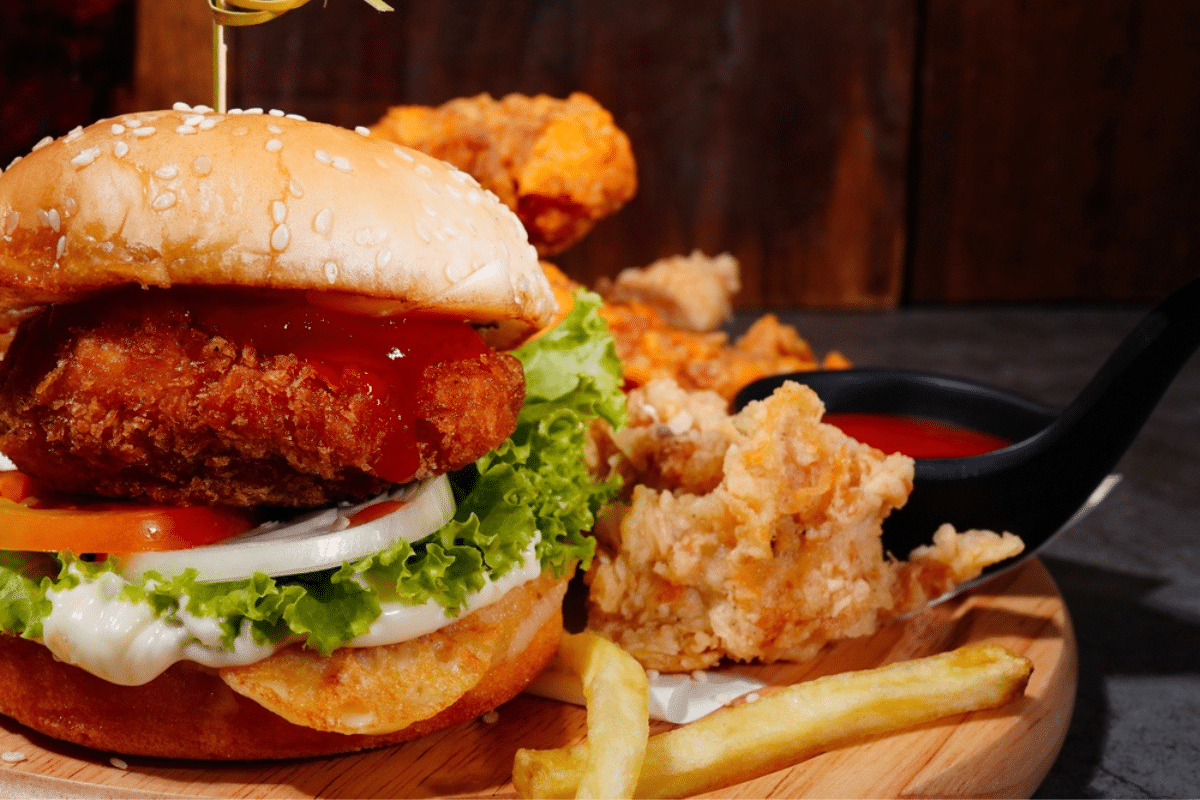 8 Best Spots In Philly To Enjoy The Juiciest Fried Chicken