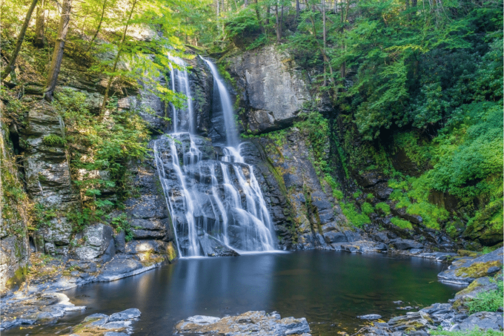 8 Wondrous Waterfalls Near Philadelphia
